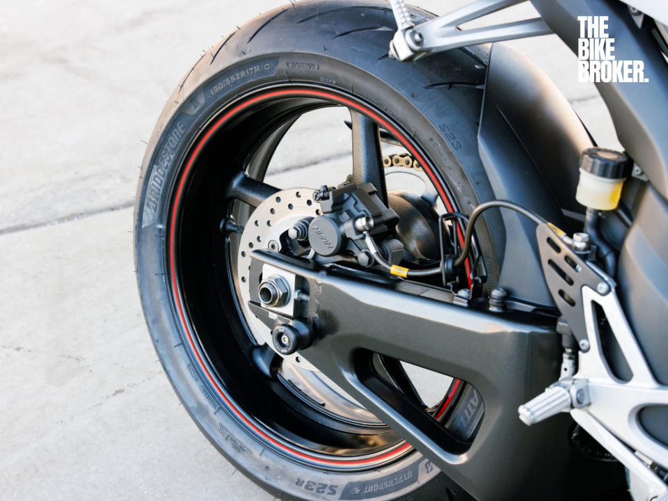 2008 Yamaha YZF-R1 (4C8) | Fabulous example in iconic colours, totally ...