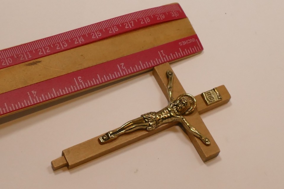 Crucifix wooden 4" wooden cross - missing base | eBay