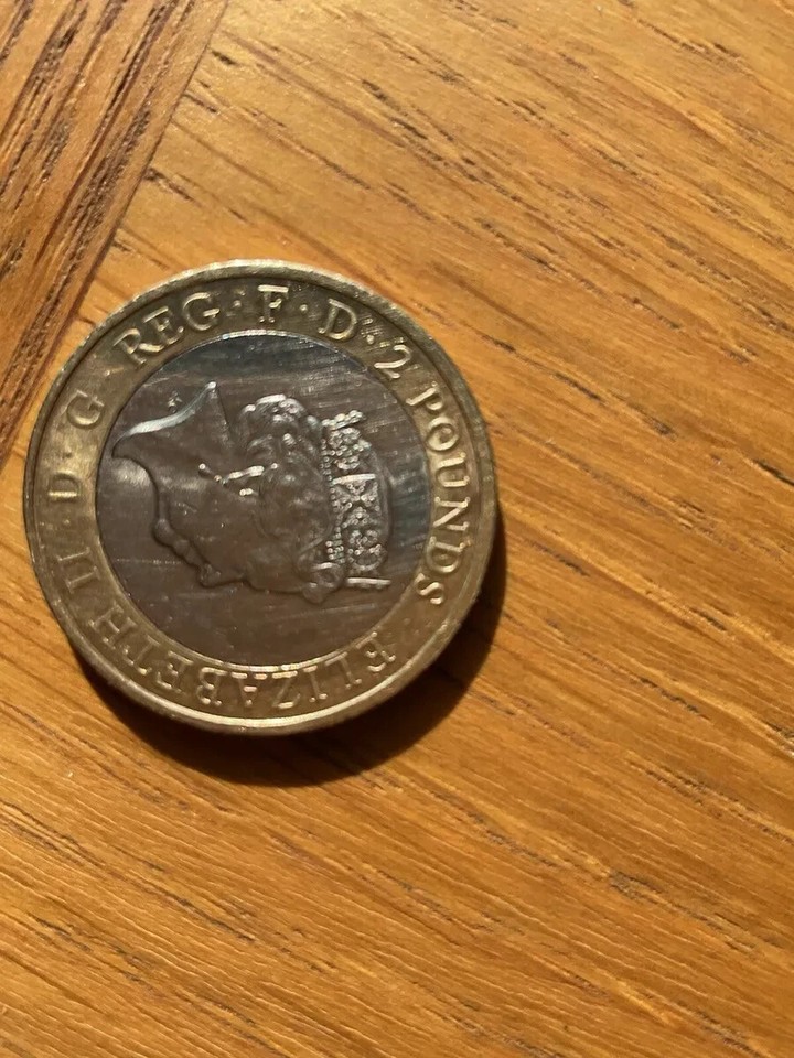 The First World War 2 Pound Coin 1914 - 1918 2016 edition £2 WW1 | RARE ...