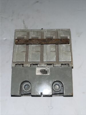 Circuit Breakers - Murray 200 Amp