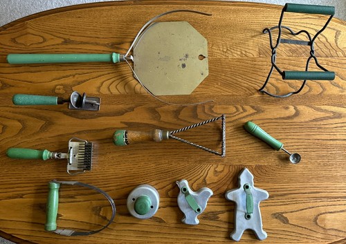 ‘40s & ‘50s Antique Kitchen Utensils! Lot of 10! Green Handles! Great ...