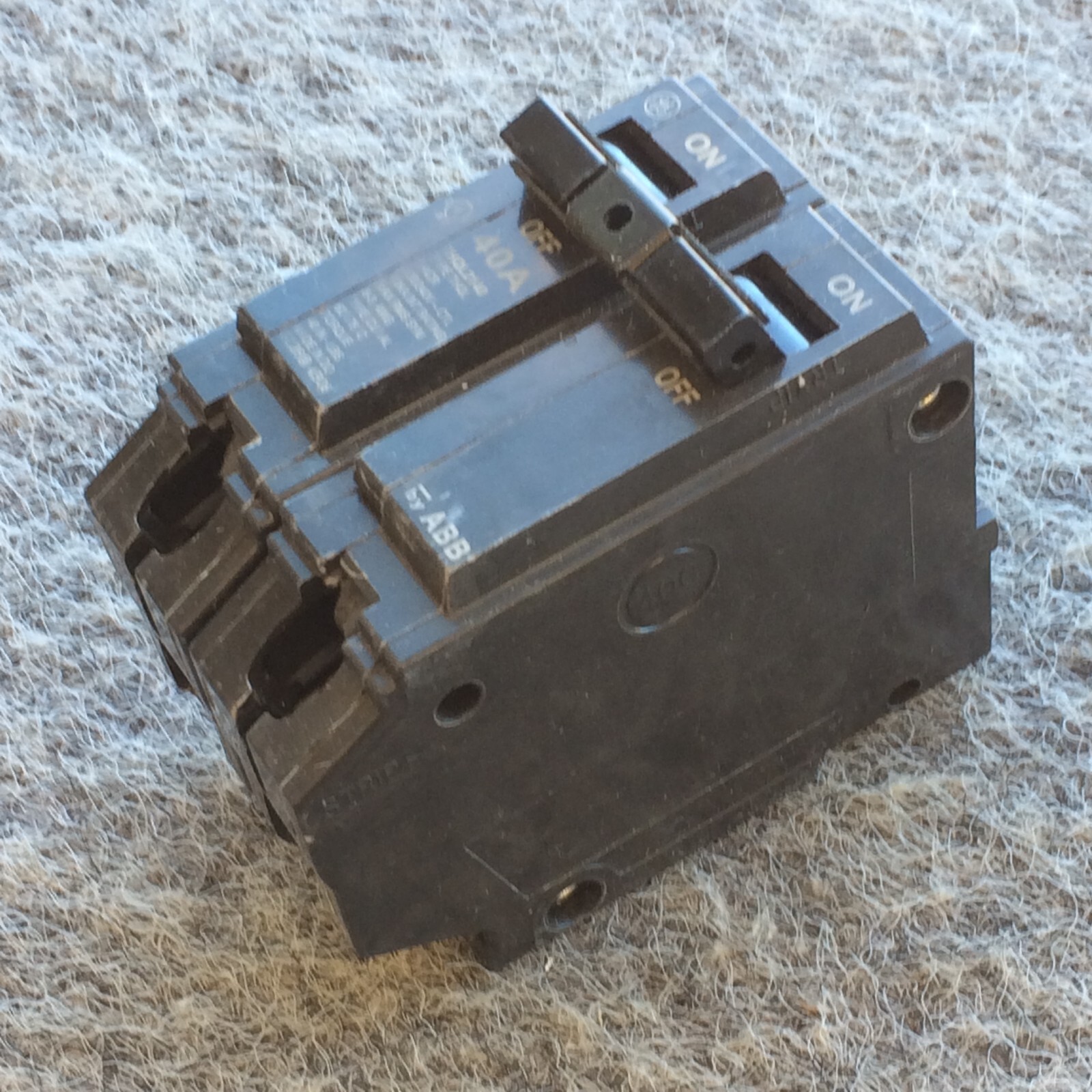 GE THQL2140 2 Pole 40 Amp 240V Silk Screen Circuit Breaker Warranty NOS ...