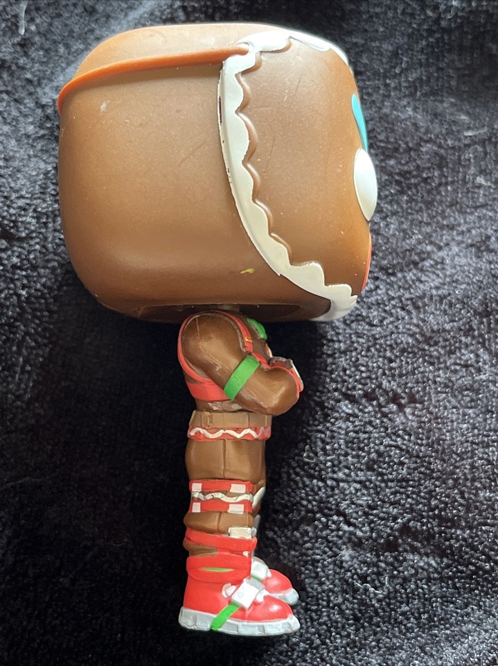 FUNKO POP Fortnite MERRY MARAUDER Gingerbread Man #433 Epic Games 2018 ...