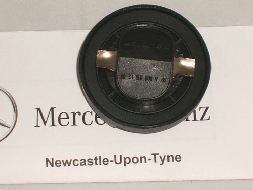 NEW Genuine Mercedes-Benz Engine Oil Filler Cap A0000101285 | eBay UK