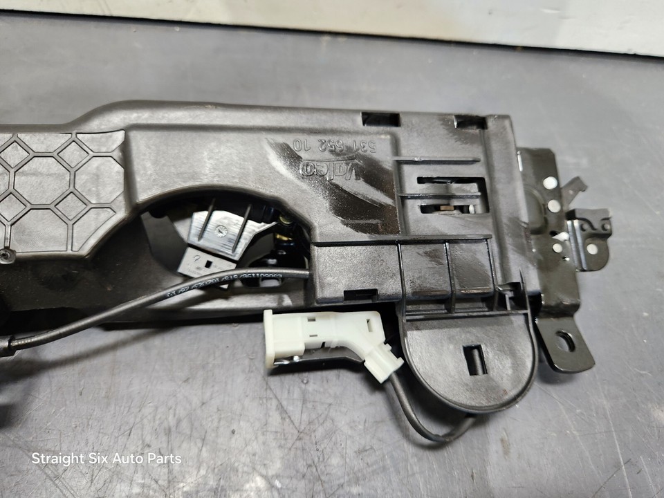 07-13 OEM BMW E93 Trunk Lid Power Lock Drive Actuator Latch Mount w ...