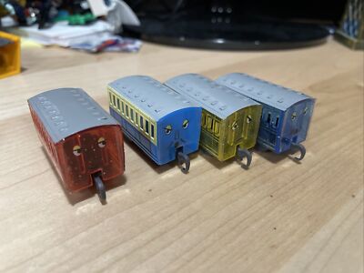Capsule Plarail Thomas Skarloey Railway Coaches | eBay