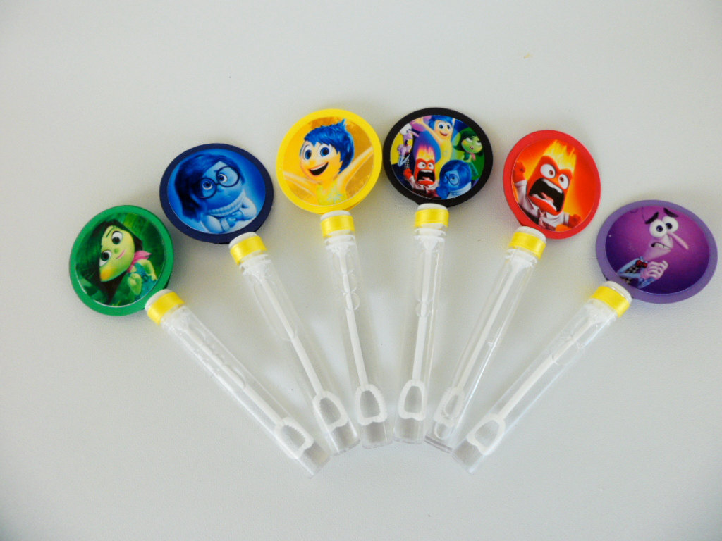 Inside out Bubble Wands, party favors, SET OF 10. .NEW EMOTIONS ...