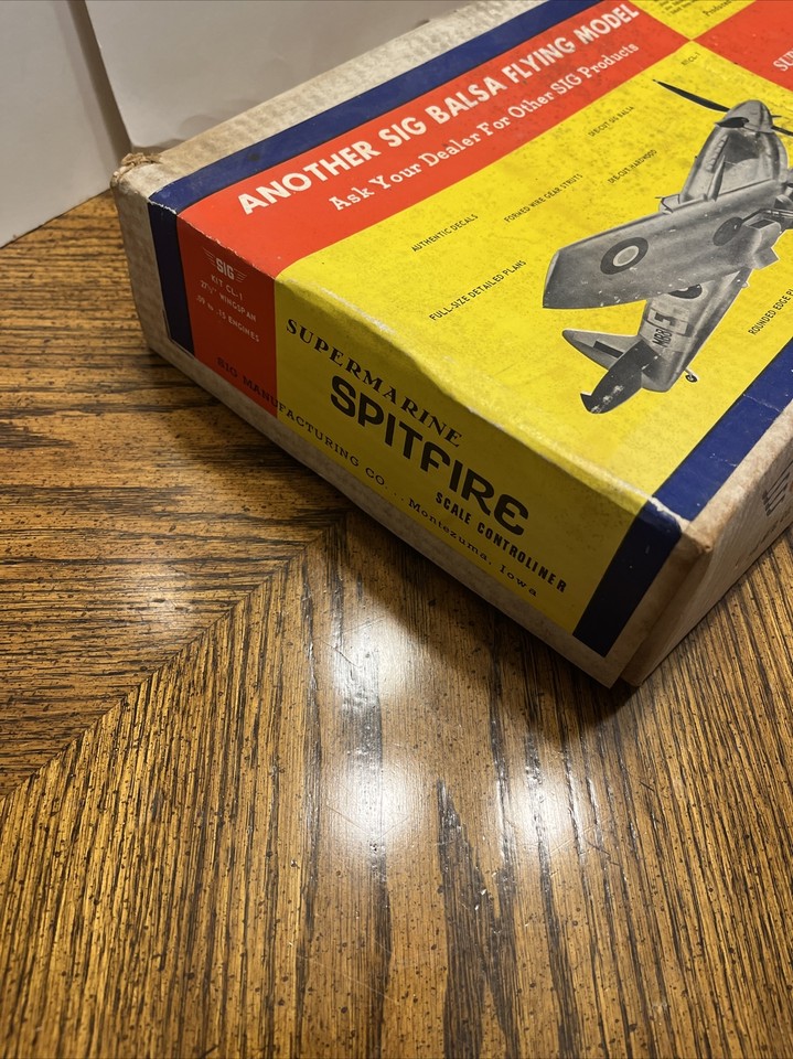 VTG 1966 SIG Manufacturing Supermarine Spitfire Balsa Flying Model ...
