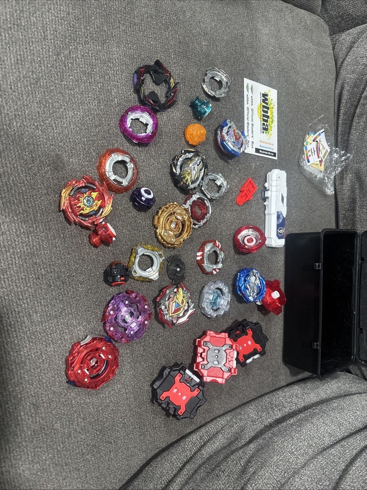Beyblade Burst Lot of Beyblades and Multiple Launchers | eBay