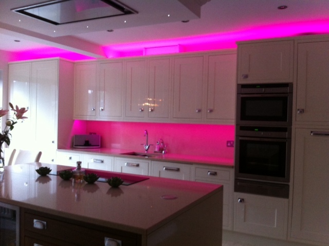 10M Colour Changing Kitchen Stairs Ceiling Coving Led Lighting - Plug ...