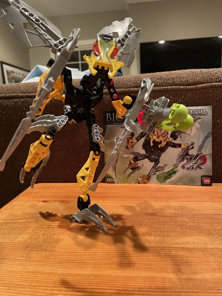 LEGO Bionicle: Mistika 100% Complete Set Of 6, With All Manuals And 3 ...