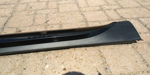 2013 2014 2015 BMW X1 Passenger Side Rocker Molding 51-77-2-990-600 OEM ...