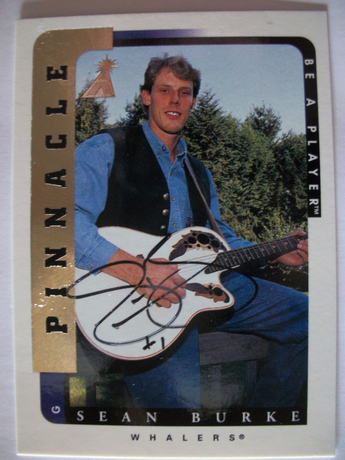 1997-98 BE A PLAYER SEAN BURKE AUTOGRAPH ,WHALERS !!! BOX 7 | eBay