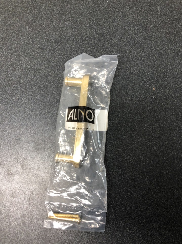 Alno Moderne Center Flat Bar Solid Brass Cabinet Handle Polished Brass ...