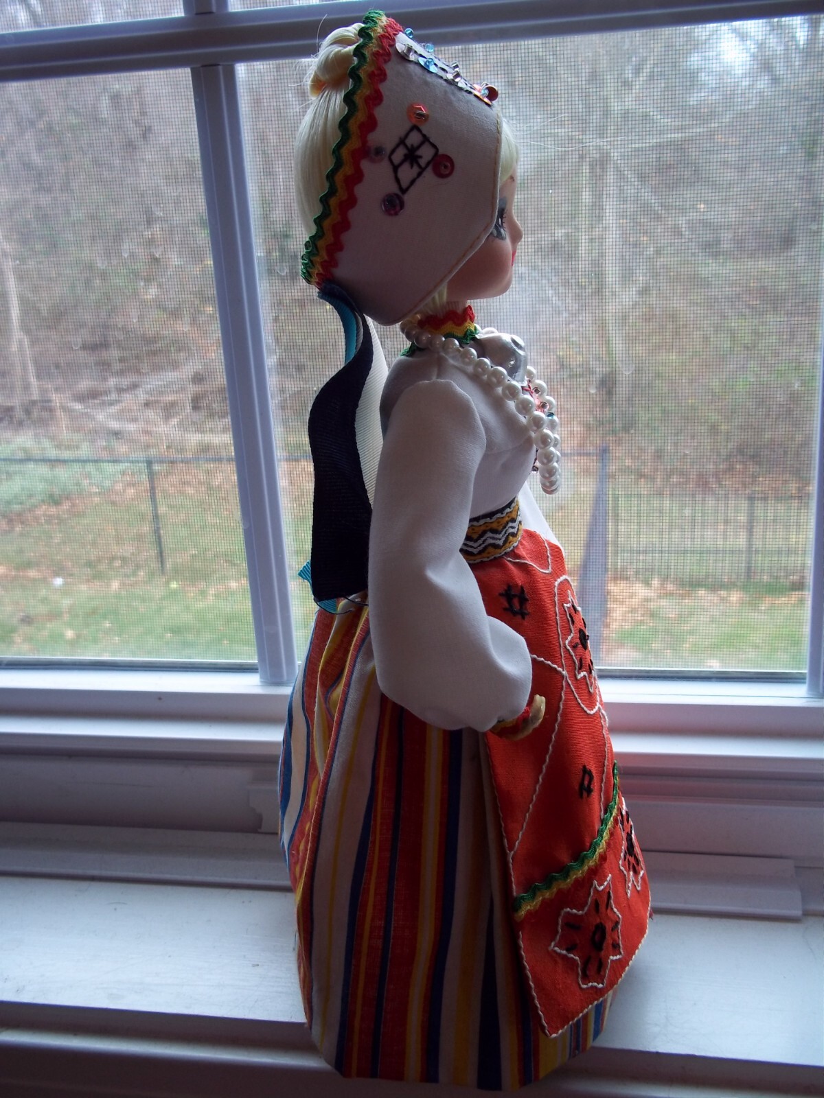 Vintage MOD Big Eyes Door Stopper Doll Delicate Fingers | eBay