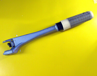 Johnson Evinrude OMC outboard 322133 Tiller Handle 9.9 15 hp w/ Grip ...