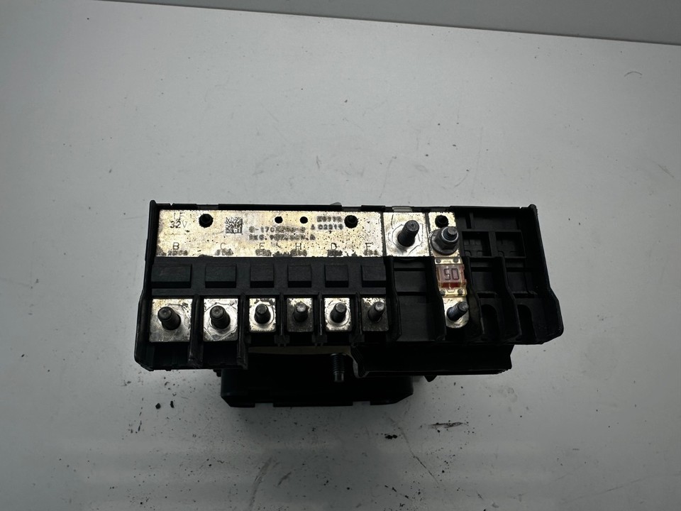 VOLKSWAGEN JETTA Tiguan Golf Fuse Box Relay Assembly 1K0937125D | eBay