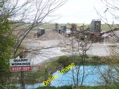 Photo 6x4 Marfield Gravel Pits Low Ellington In the floor of the valley ...