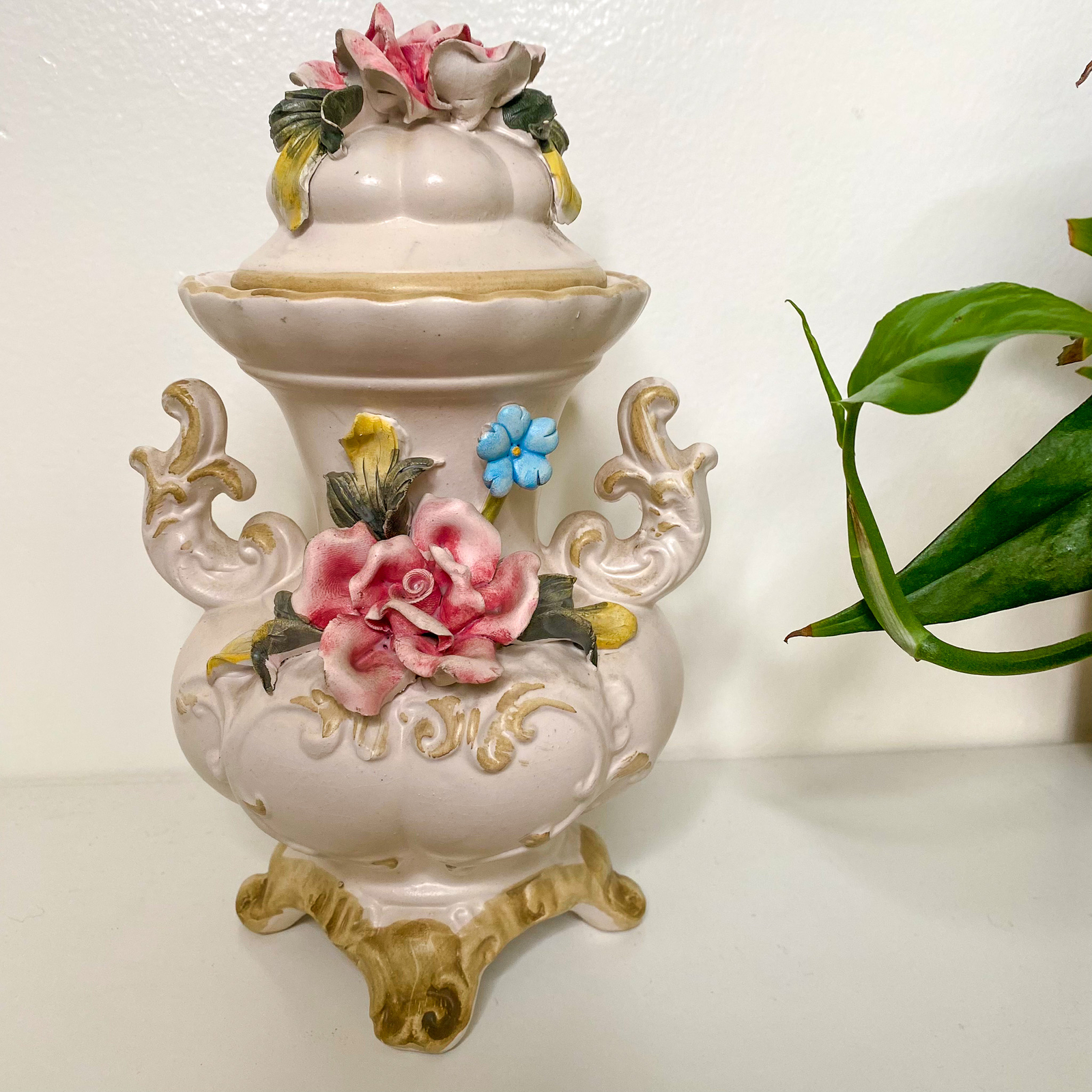 Superb Vtg Capodimonte Urn Vase Double Handles & Lid Roses N Crown Mark ...