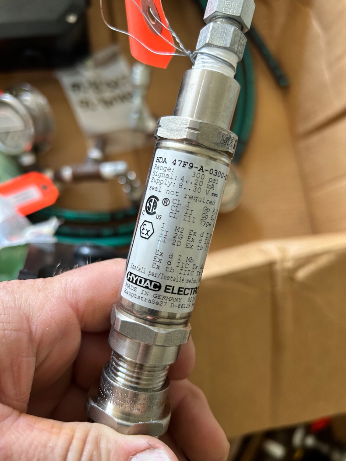 921878 Hydac HDA 47F9-A-0300-DV-000 Pressure Transducer with Hawke ...