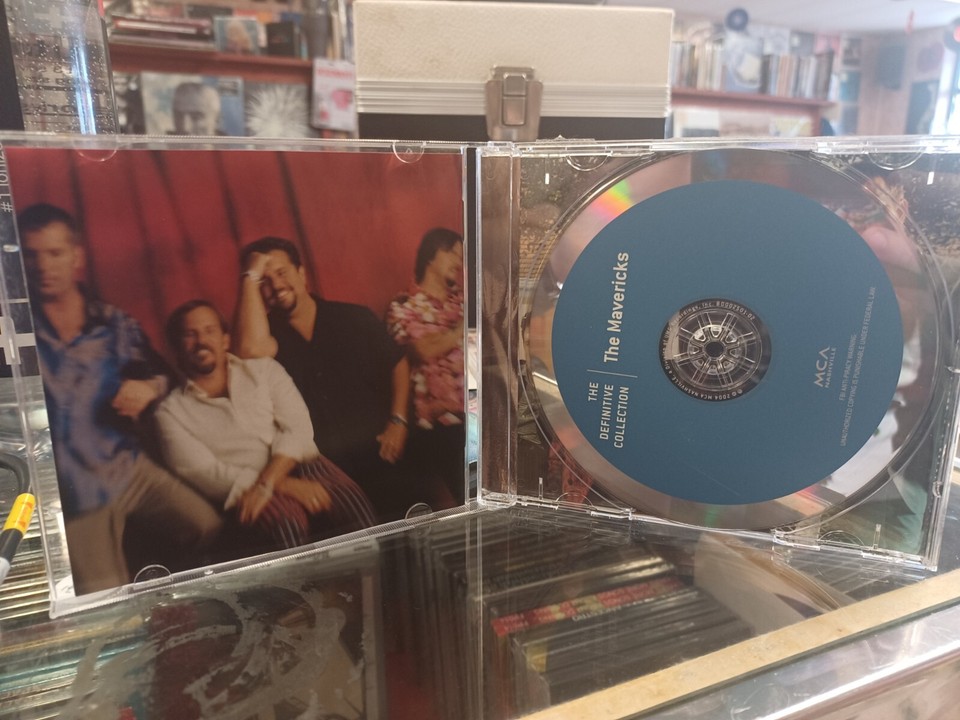 The Mavericks The Definitive Collection CD 2004 MCA [Country Rock] | eBay