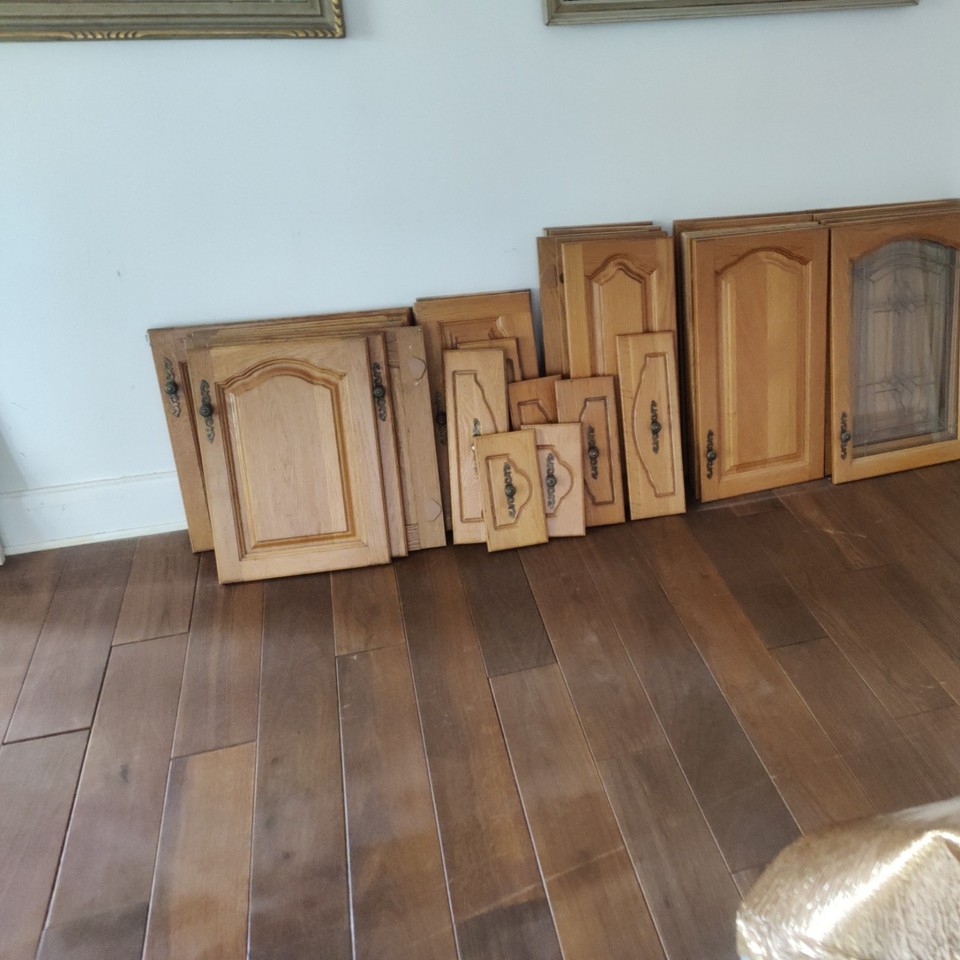 Farmhouse Original Solid Oak Kitchen (only cabinets: doors and - no ...