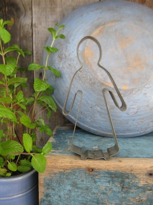 Primitives - Cookie Cutter