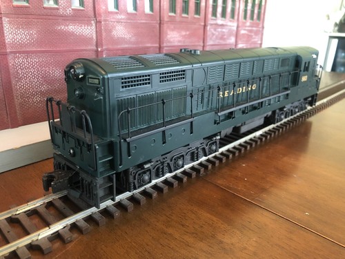 Lionel O Gauge Diesel, Fairbanks-Morse Train Master, Reading RR, 3 Rail ...