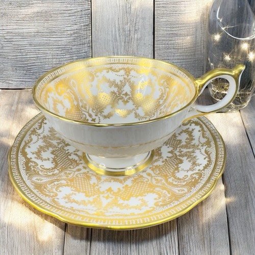Vintage Aynsley England Tea Cup and Saucer Heavy Gold Pattern Porcelain ...