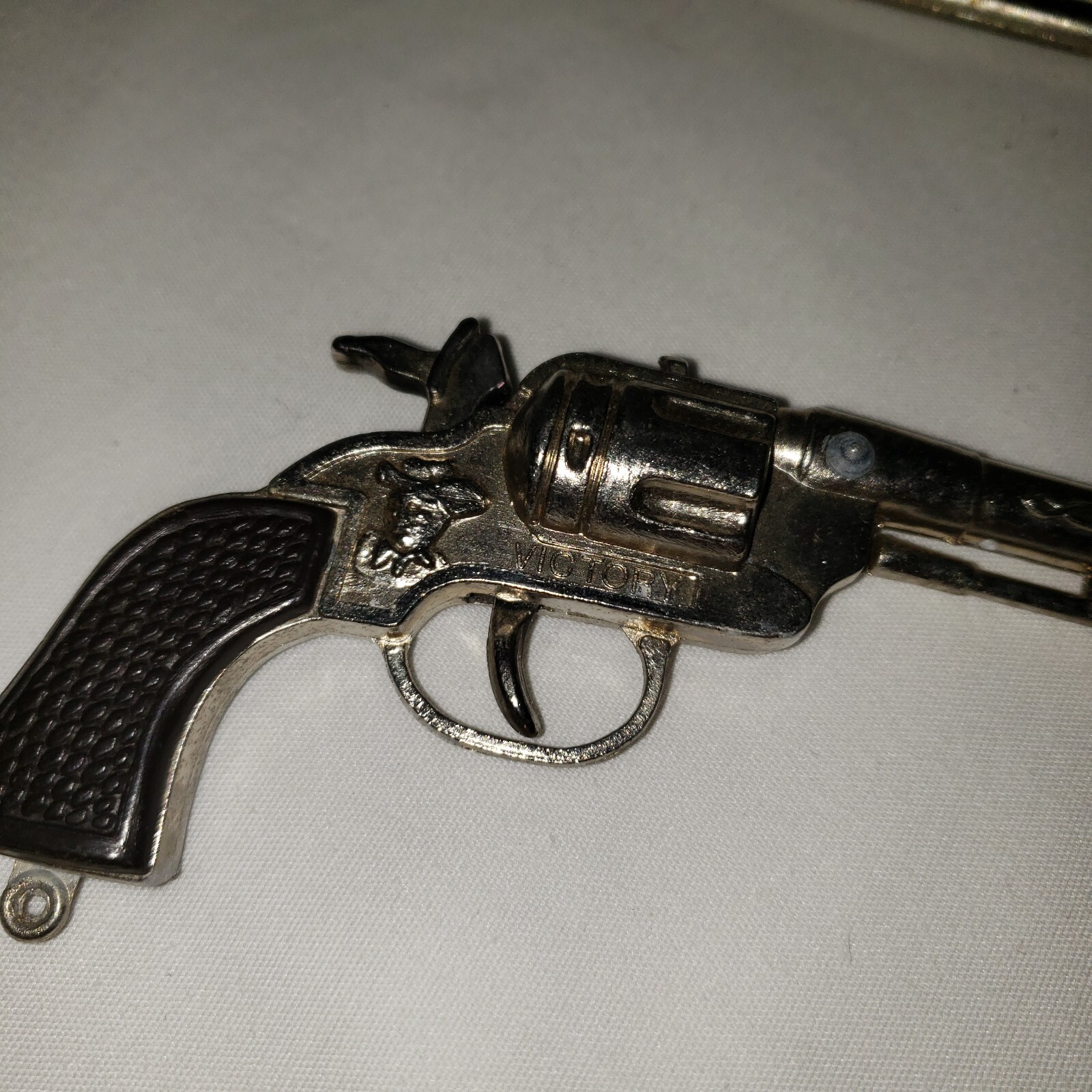 Vintage 11" Mini Carbine lever action toy rifle with 4.5" Victory toy ...