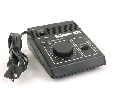 MRC Railpower 1370 Model Train Powerpack For HO and N Gauge Trains ...