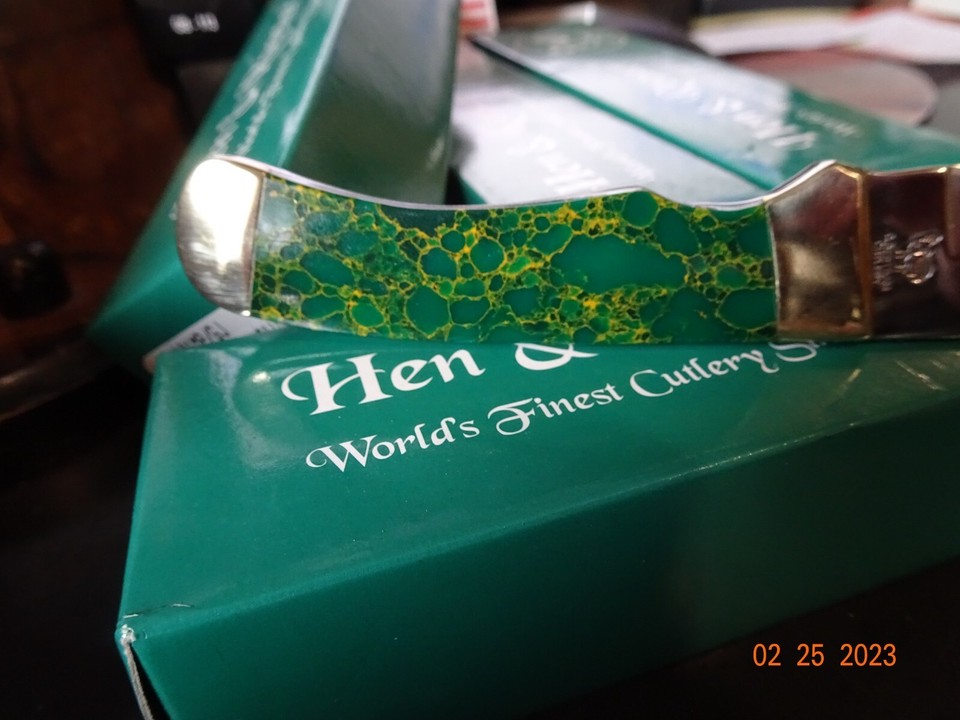 HEN & ROOSTER AND M. PRATER 6 1/4" GOLDEN JADE FIXED BLADE LEA SH HR ...