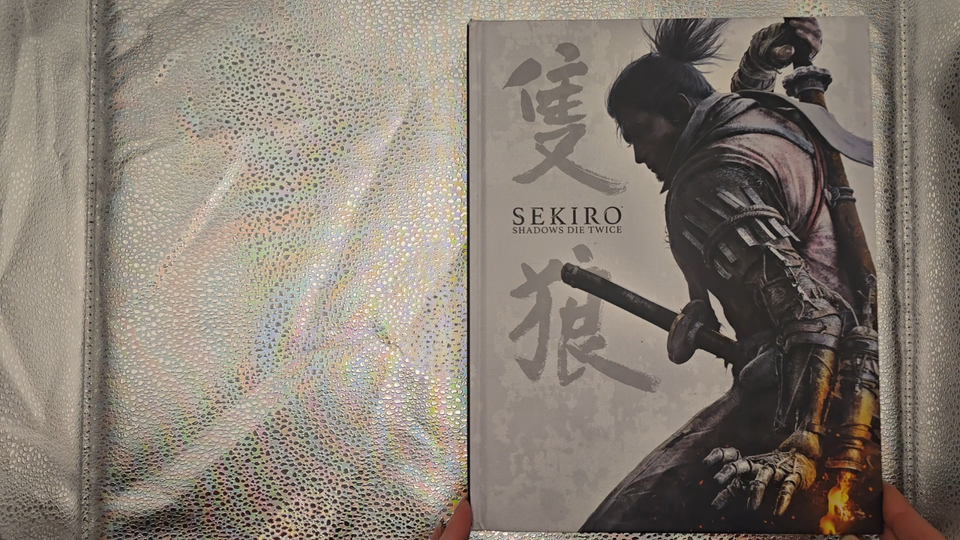 Sekiro Shadows Die Twice Hardcover Game Guide Future Press (2019) SPINE ...