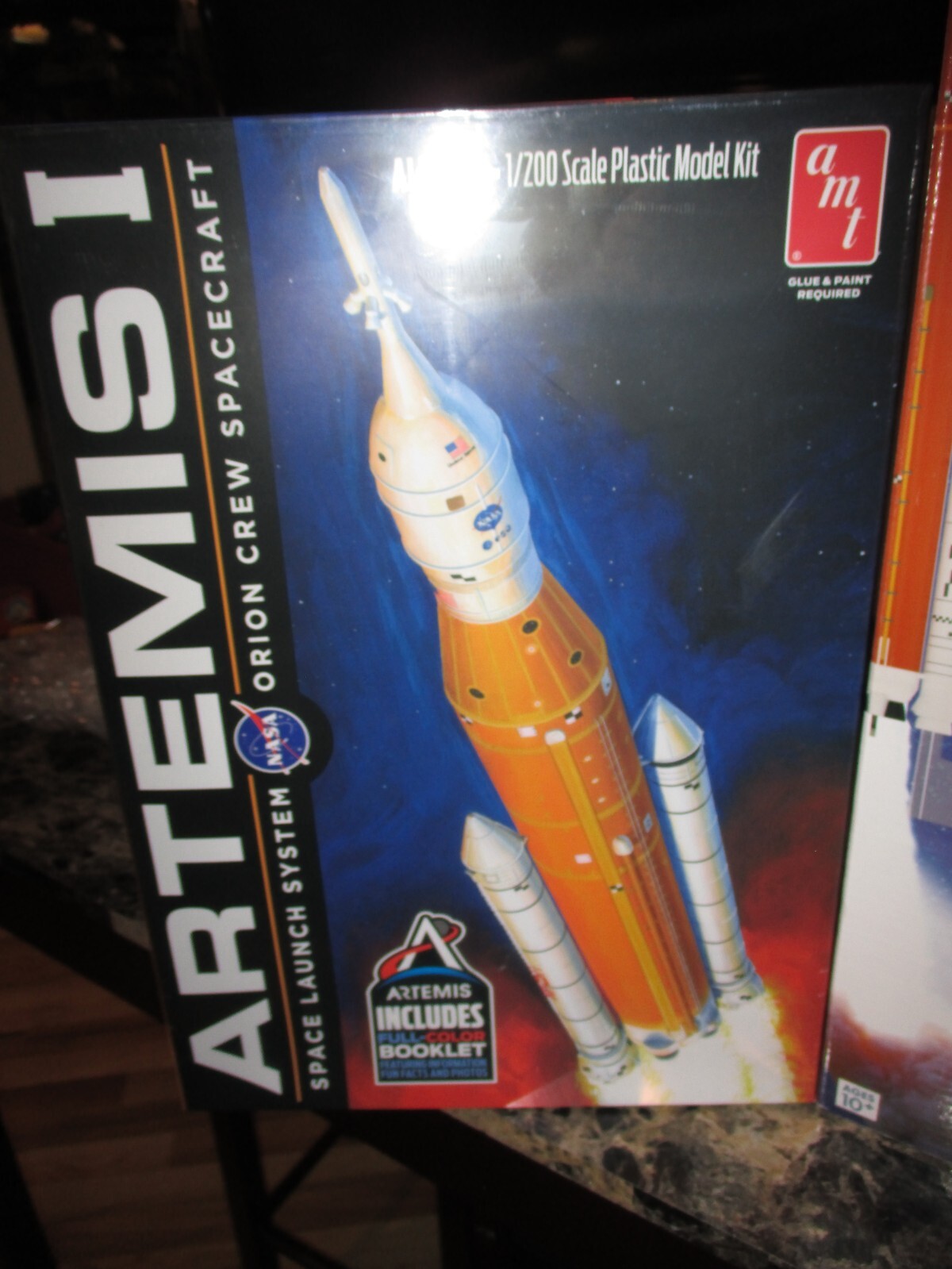 (2) NASA SLS/ARTEMIS ROCKETS-ESTES #2206-FLYING ROCKET & AMT MODEL KIT ...