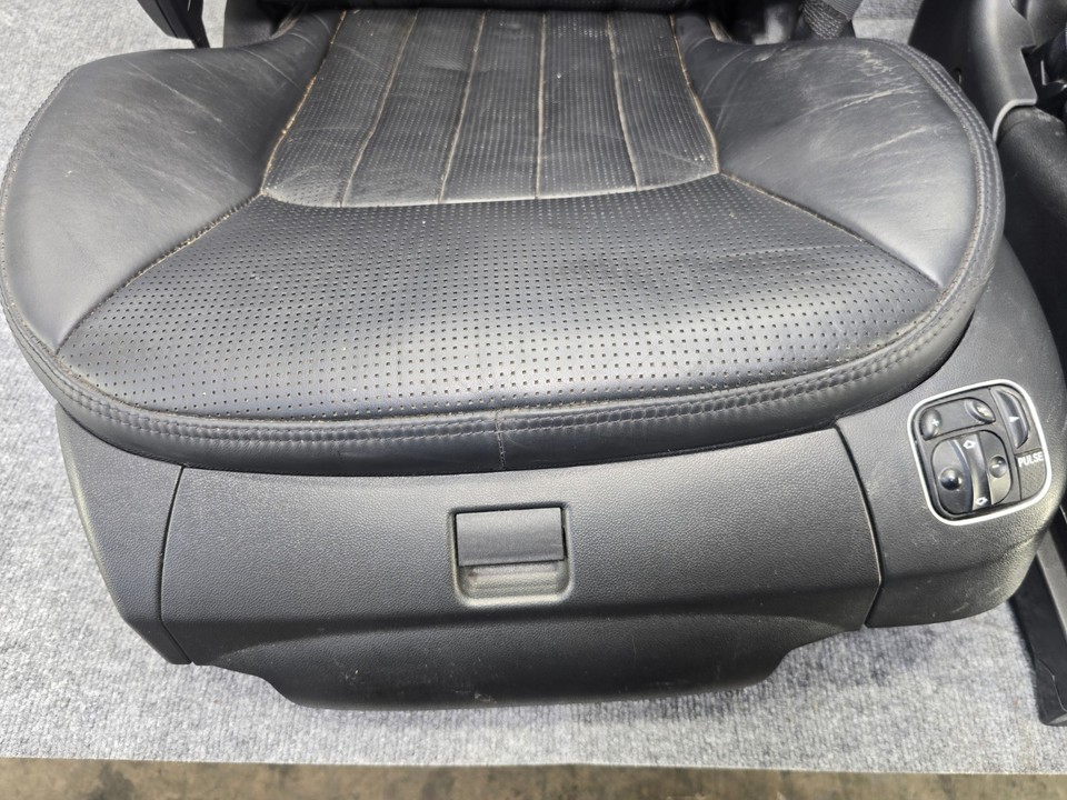 Front Leather Seat Seats Set 2009-2012 Mercedes R230 Sl63 Sl550 Sl65 ...