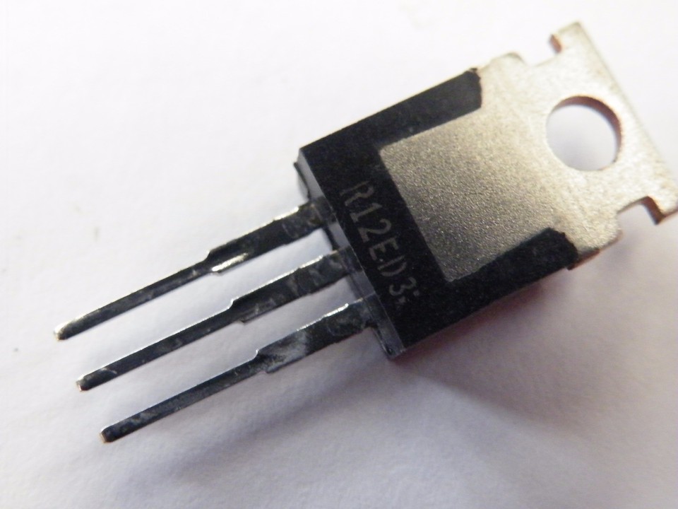 79M12 uA79M12A -12V Negative Voltage Regulator 500mA =1/2A 2ge ET55 ...