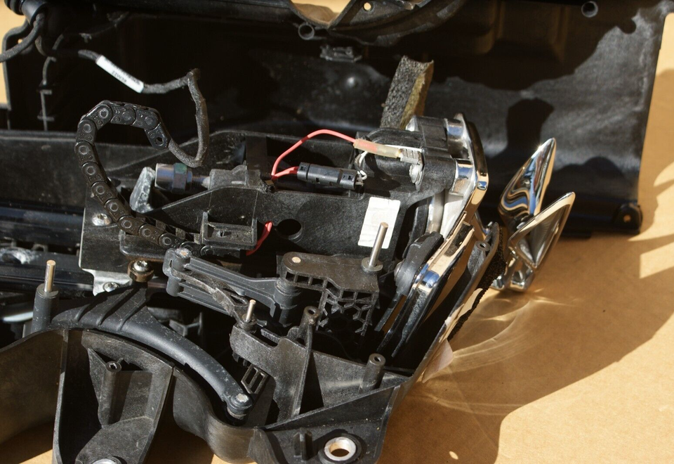 2020-2024 oem Bentley Flying B HOOD ORNAMENT Elevating Mechanism ...