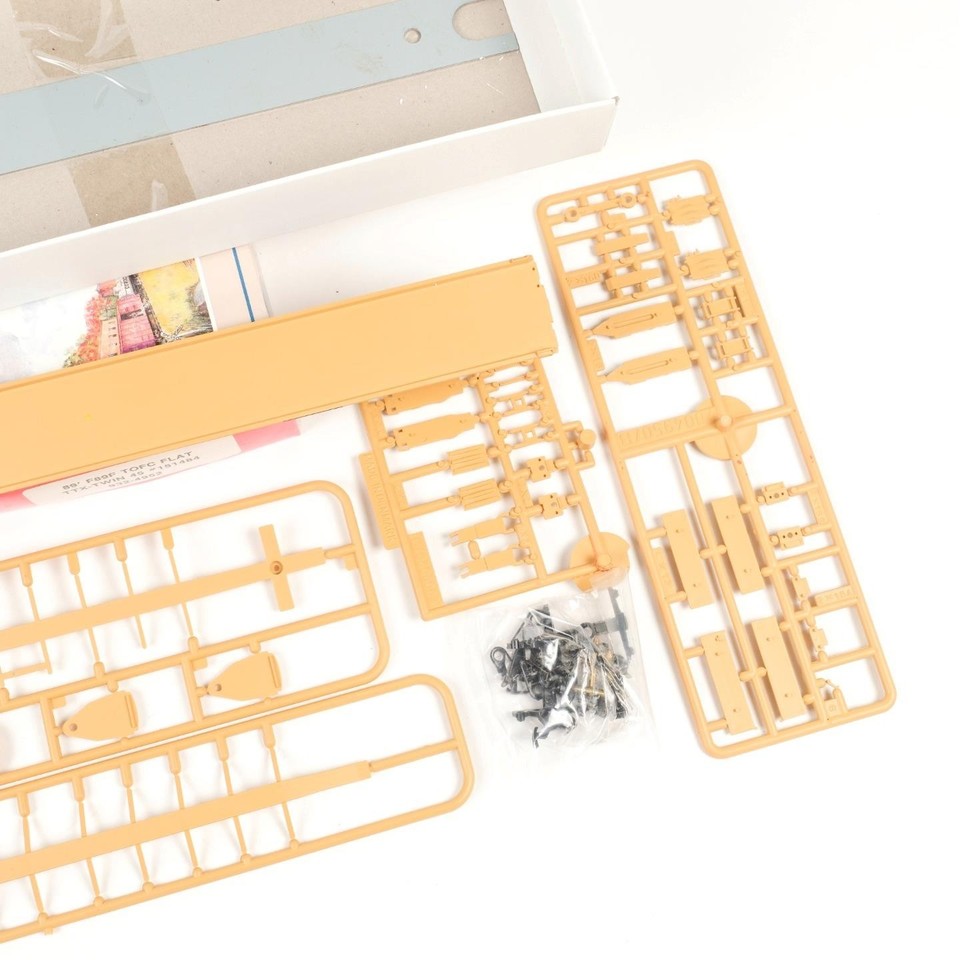 Walthers HO Scale TTX KTTX #151484 89' F89F TOFC Twin 45 Flat Car Kit ...