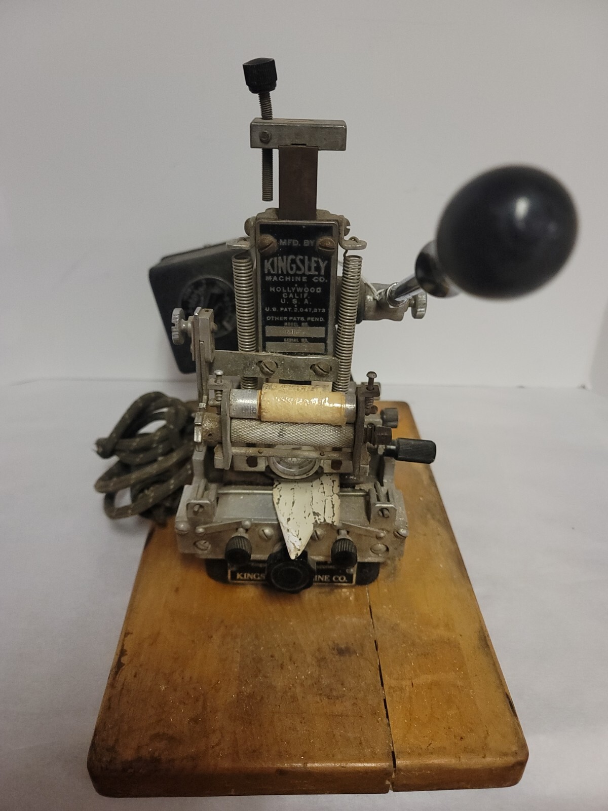 Kingsley Hot Foil Stamp Embossing Machine Model XTE Working Handle ...