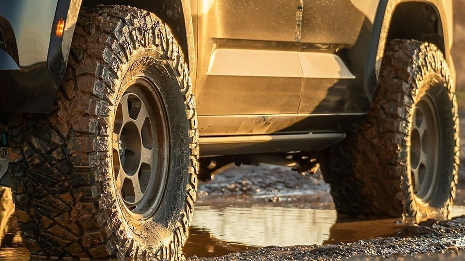 18x8.5" Fuel Wheels FC860 Hype Matte Bronze Off-Road Rims(4 pcs) (B01 ...