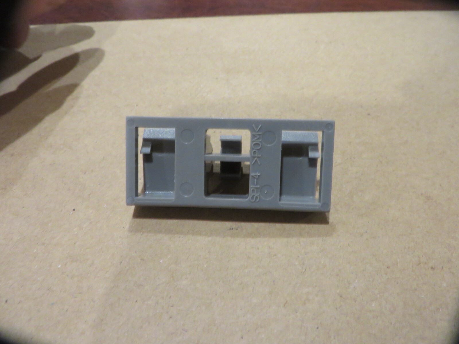 OEM # 25722671 General Motors Rocker Panel Molding CLIP 5 PIECES (SPI-8 ...