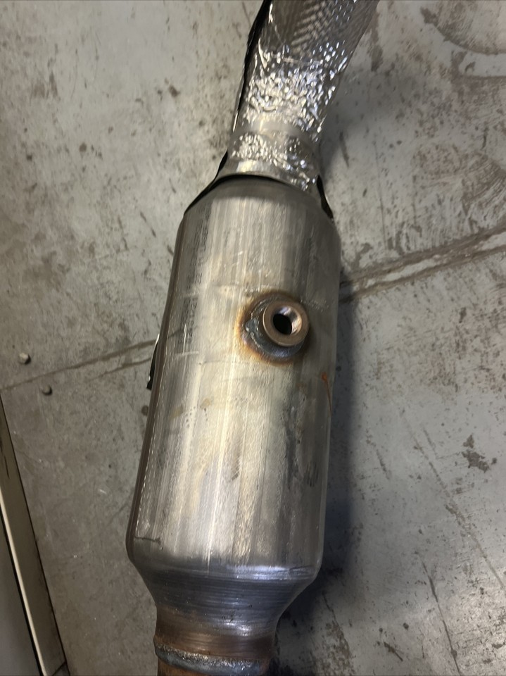 ford catalytic convertor HC34-5F285-AD ford 350-CC34-5K282-AA #259 lin ...