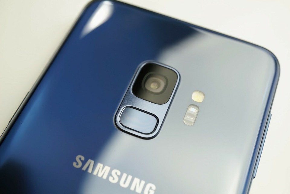 New-Samsung Galaxy S9 SM-G960U-64GB- FACTORY UNLOCKED Smartphone ⚫ALL🔵 ...