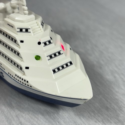 BC Ferries Pull Back Toy Working Horn and Lights Daron INC | eBay