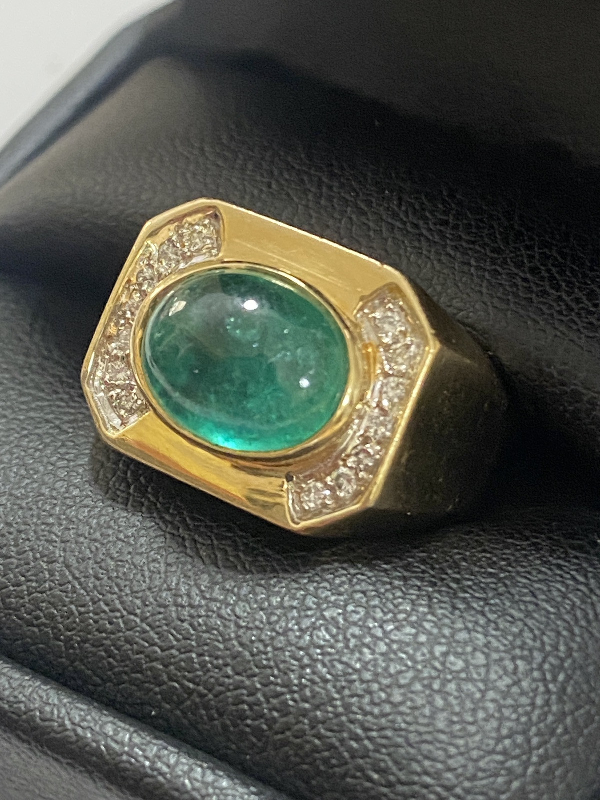 Vintage 14K 585 Men’s Emerald Cabochon Diamond Ring - Gem