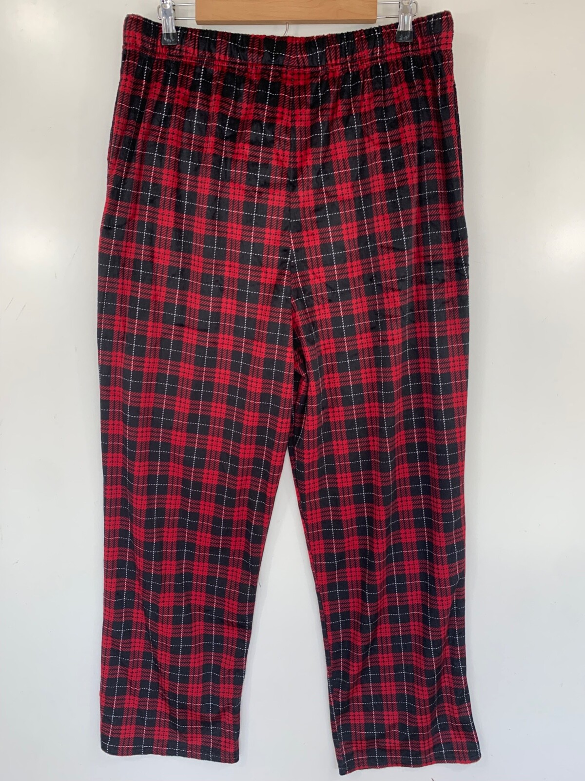 ESSENTIAL SLEEPWEAR Men's Pajama Pants XL Red Silky Fleece Plaid ...