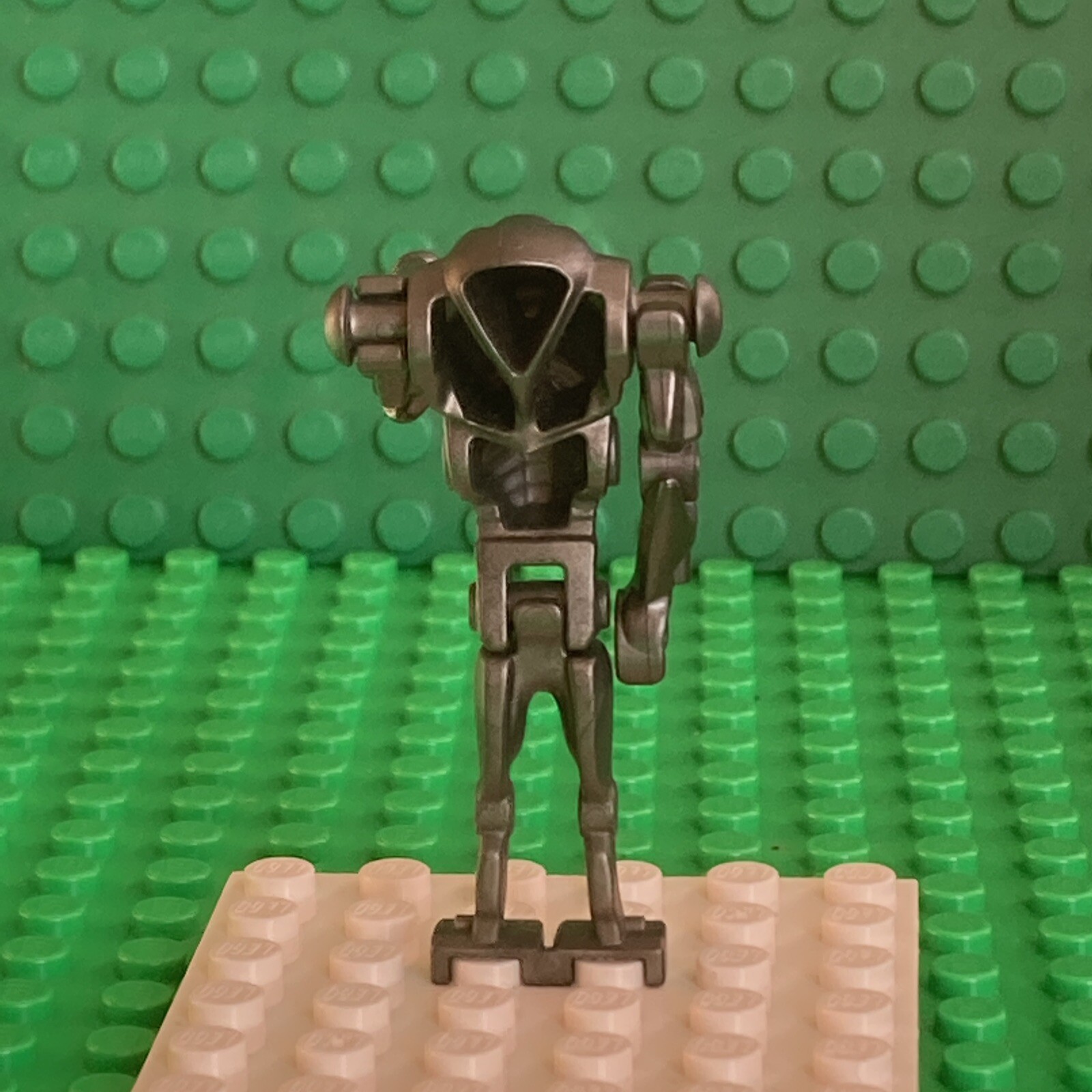 LEGO Super Battle Droid w/ Blaster Minifig Star Wars The Clone Wars ...