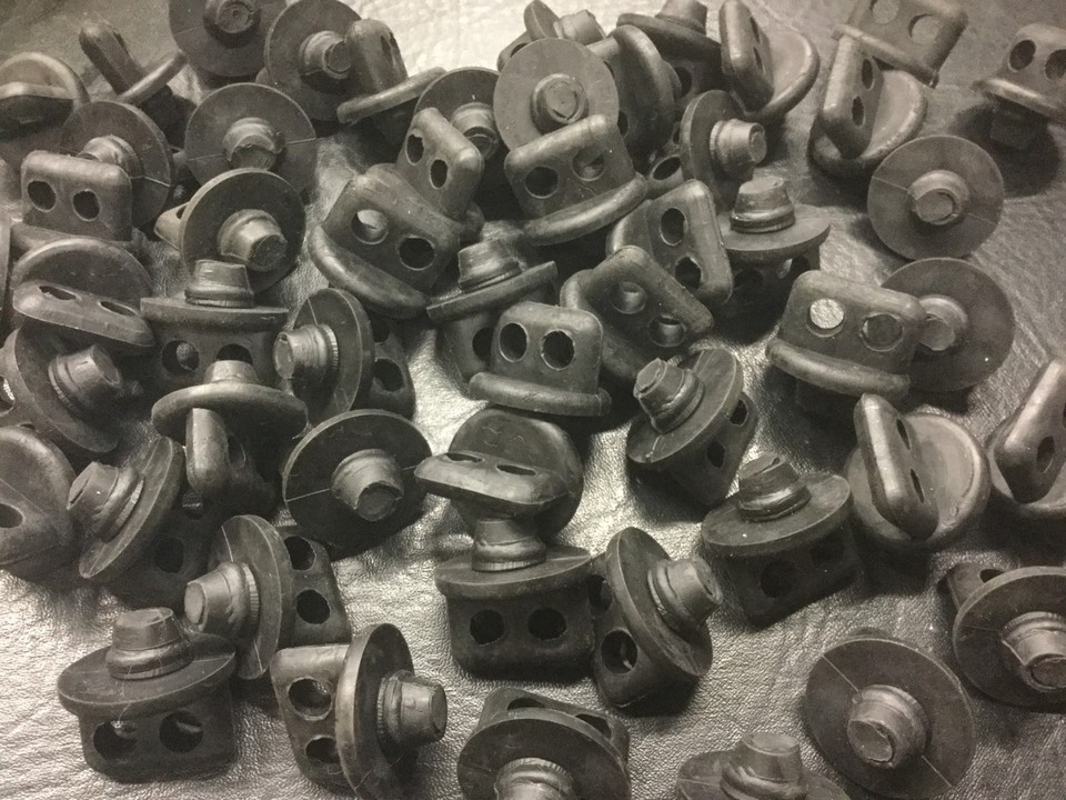 AirCooled Type 1 36hp Rubber Spark Plug Wire Clip Set 61-prior Prt ...