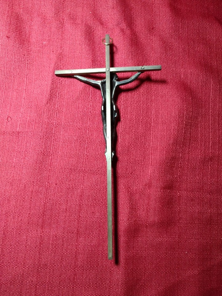 Vintage INRI Crucifix Metal Jesus Cross Wall Hanging 10" | eBay