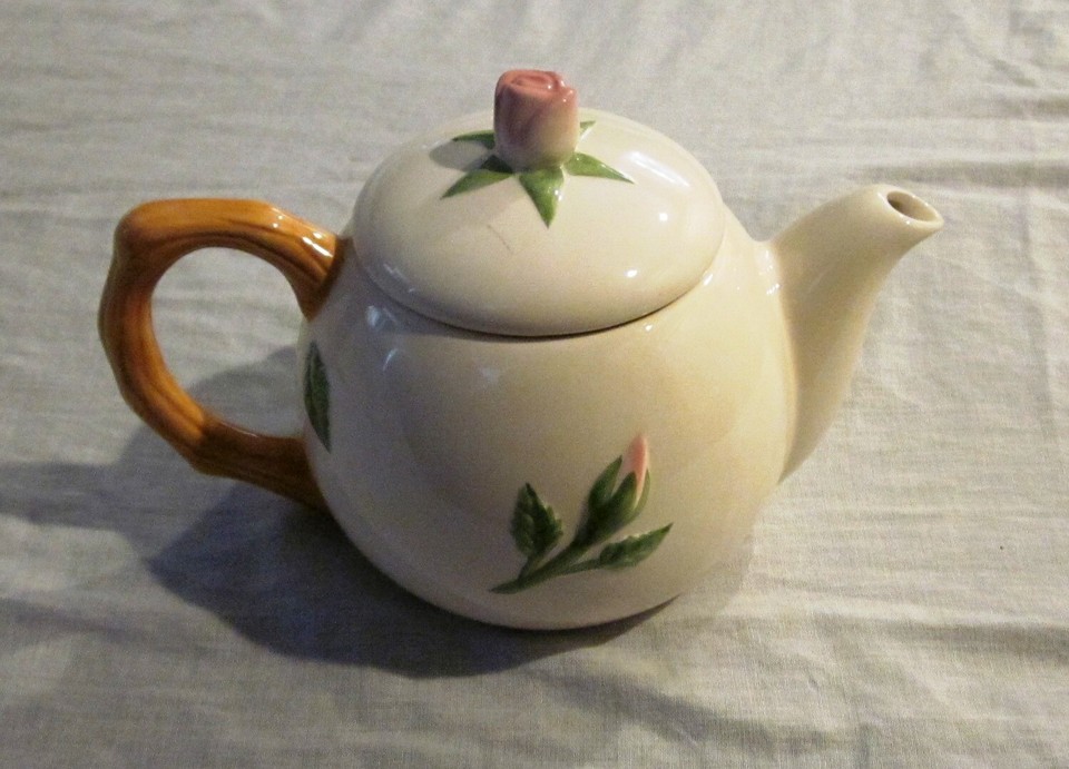 VINTAGE TELEFLORA CERAMIC ROSE BUD TEA POT COFFEE POT APPROX. 9" LONG ...